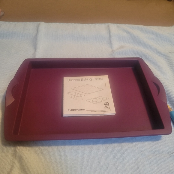 Tupperware | Kitchen | Tupperware Silicone Bake Ware | Poshmark